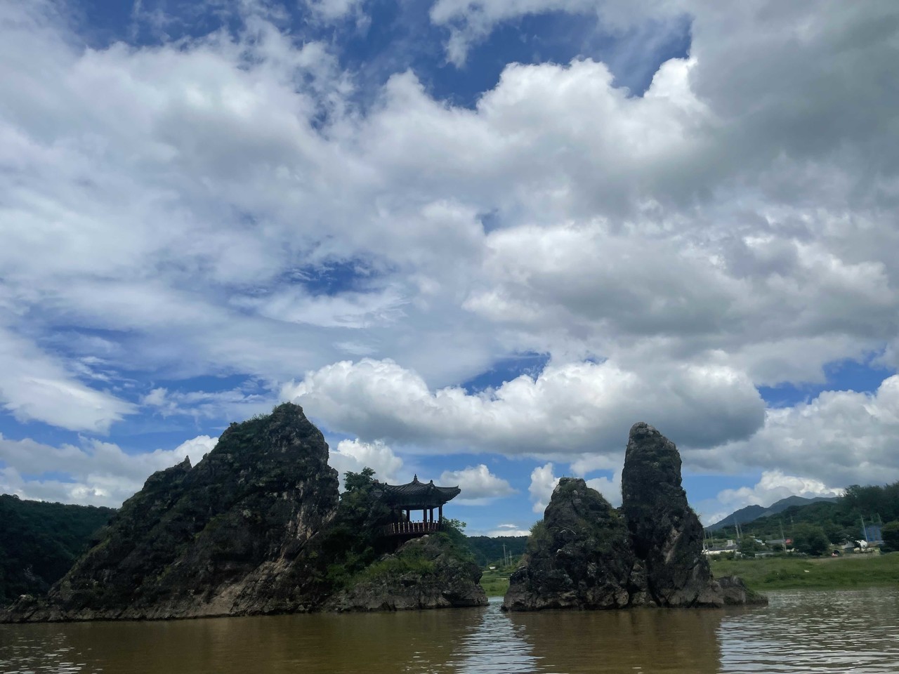 블라인드 | 블라블라: 요즘 하늘 너무 예쁨