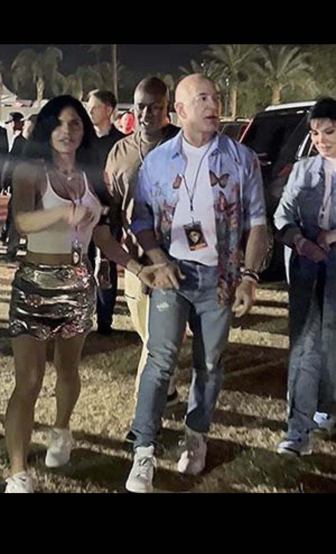 Jeff Bezos at Coachella | Tech Industry - Blind