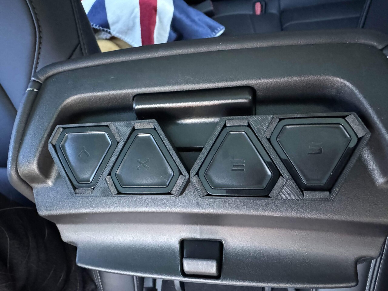 블라인드 | 테슬라: S3EX 커맨더 구입