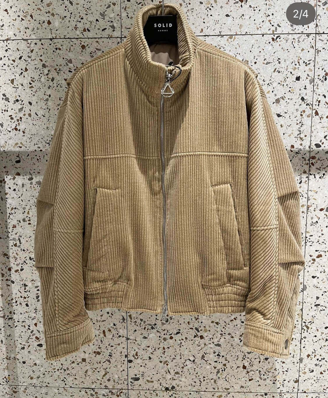 블라인드 | 패션·뷰티: 솔리드옴므 23 fw 코듀로이 점퍼 어떤가요??